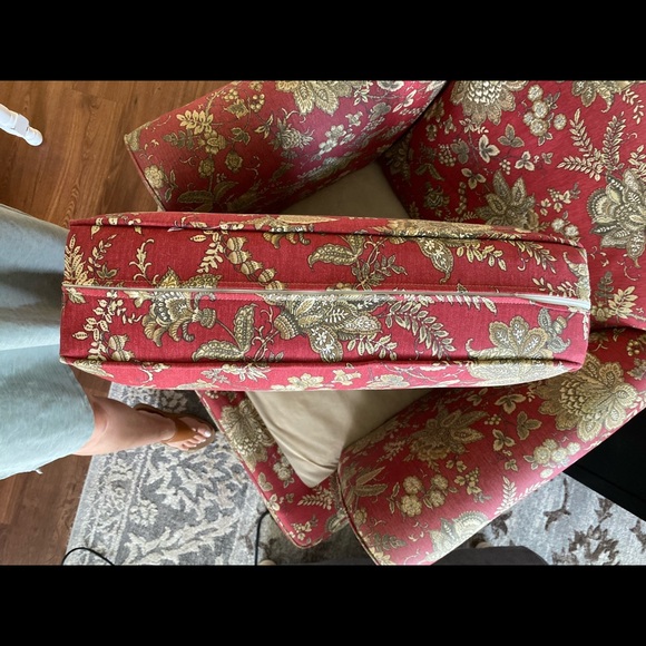 Broyhill | Other | Broyhill Rocking Swivel Chair | Poshmark